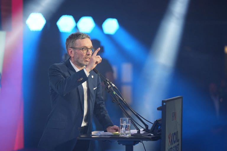 „Purer Wahnsinn“: Kickl rechnet nach Anschlag mit „Willkommenspolitik“ ab - Unzensuriert