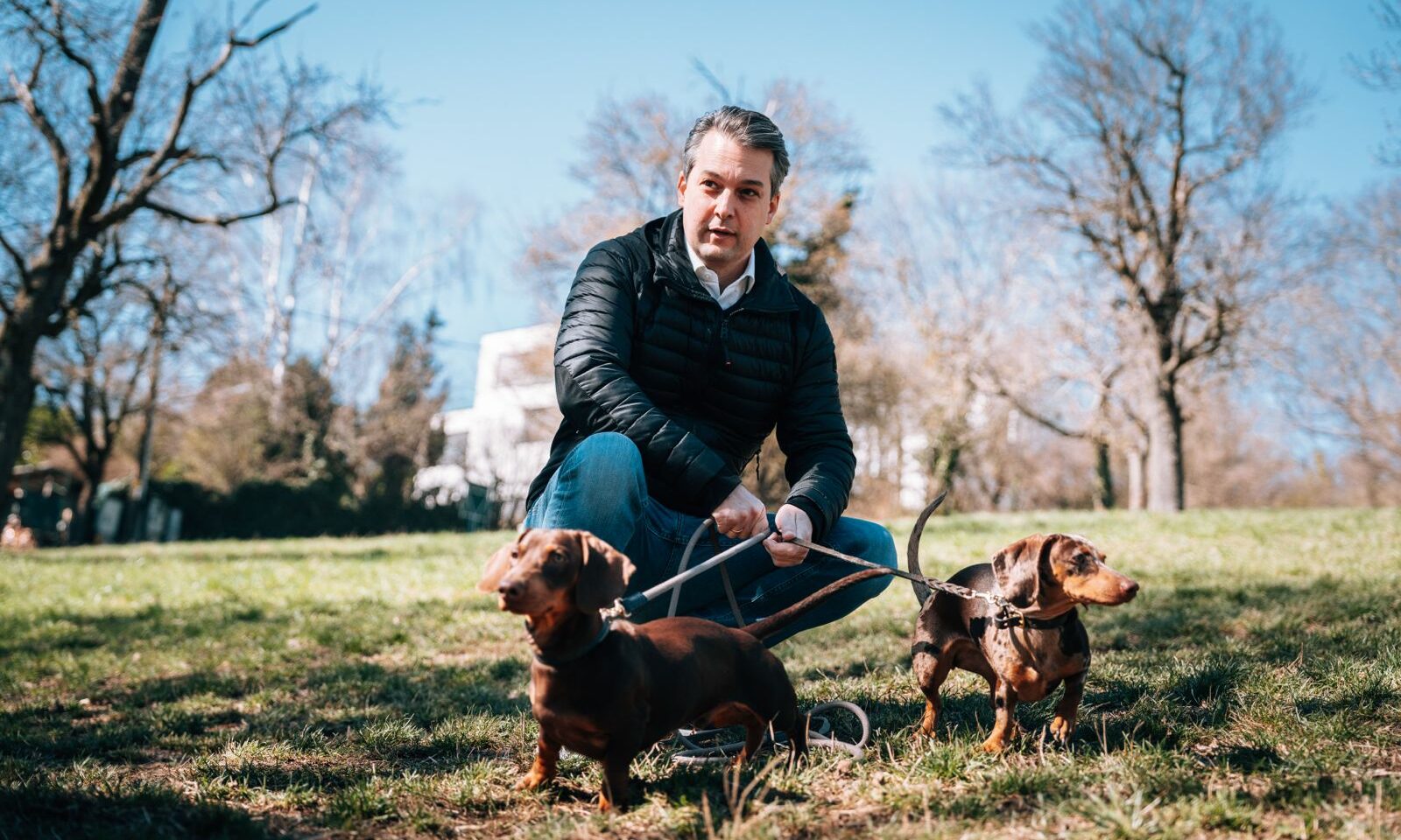 Drama mit Hund brachte FPÖ-Wien-Chef Dominik Nepp zum Weinen - Unzensuriert