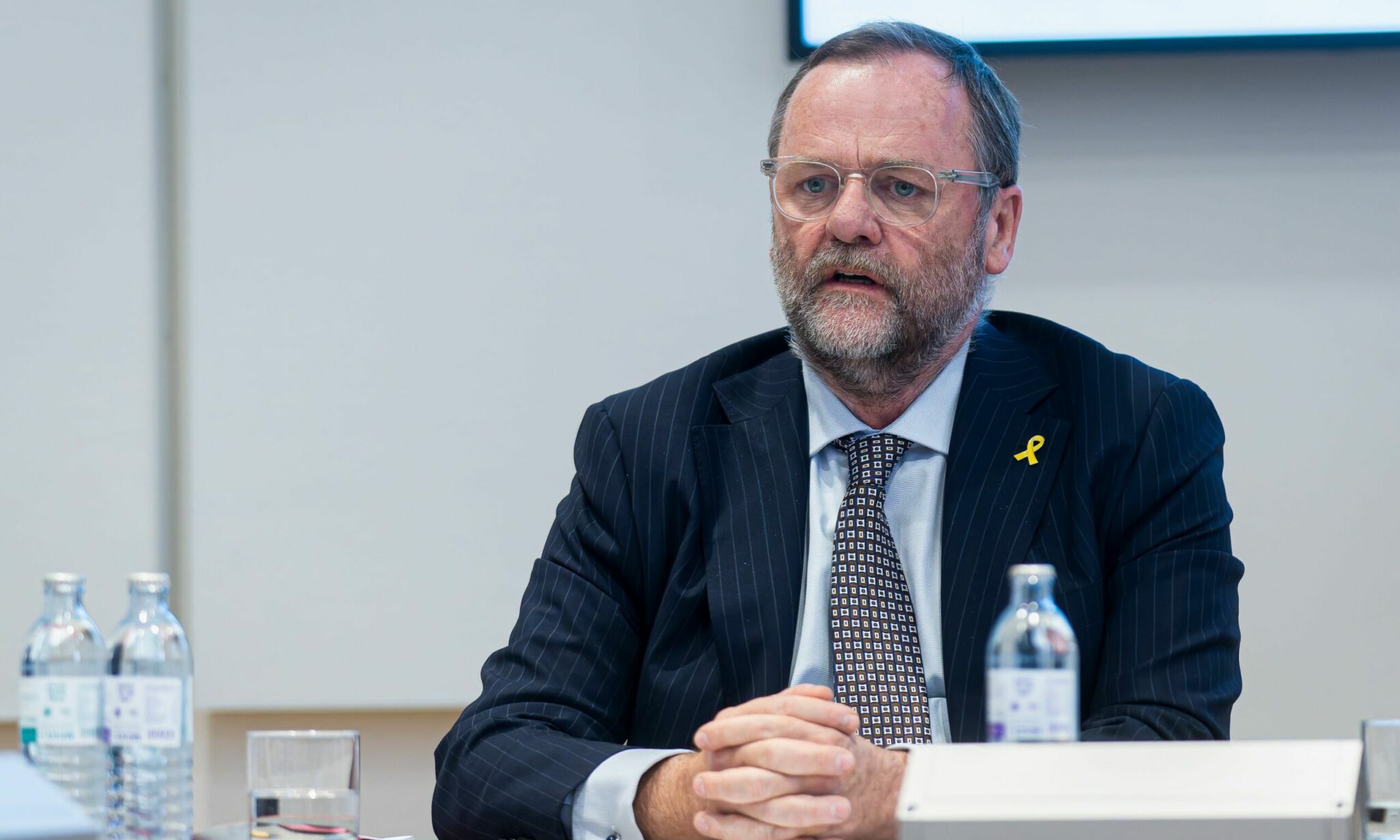 "Wie vor 85 Jahren": Staatsanwaltschaft prüft Schellhorns NS-Vergleich ...