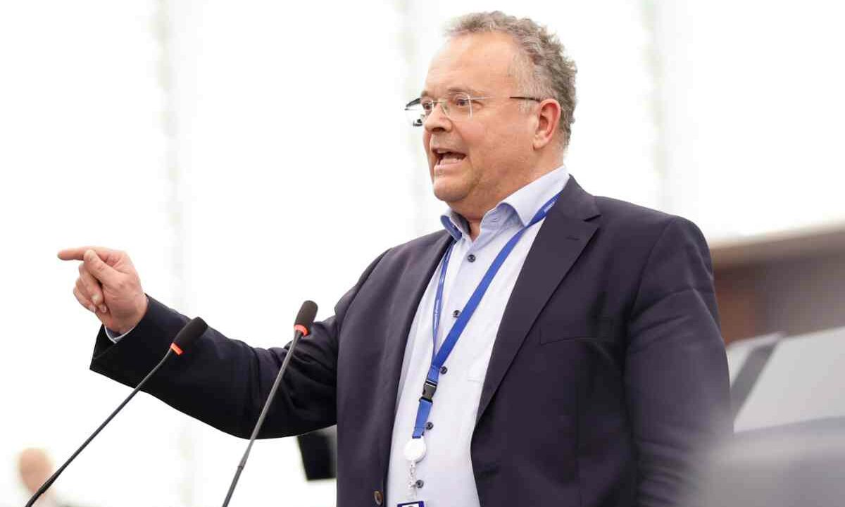 EU-Behörde HERA erhält 30 Milliarden Euro – ohne Kontrolle! - Unzensuriert